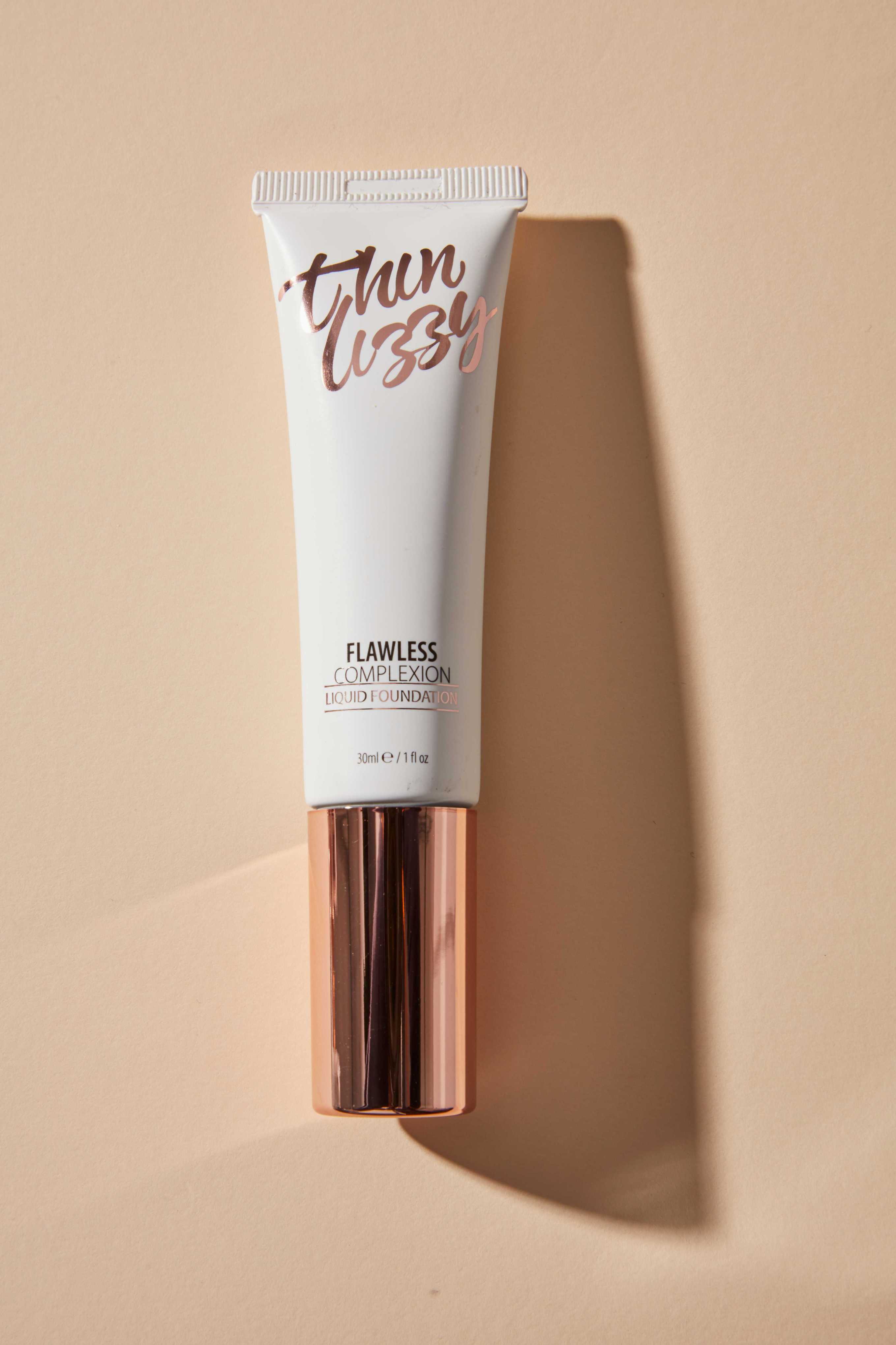 Flawless Complexion Liquid Foundation – Thin Lizzy AU